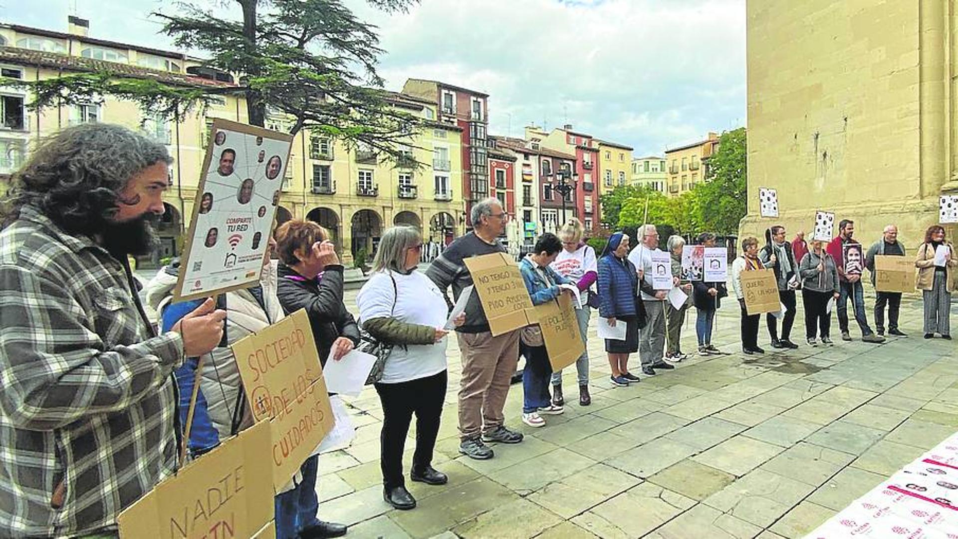 Cáritas La Rioja atendió el pasado año a 358 personas sin hogar, el 83% ... Cáritas La Rioja atendió el pasado año a 358 personas sin hogar, el 83% ...